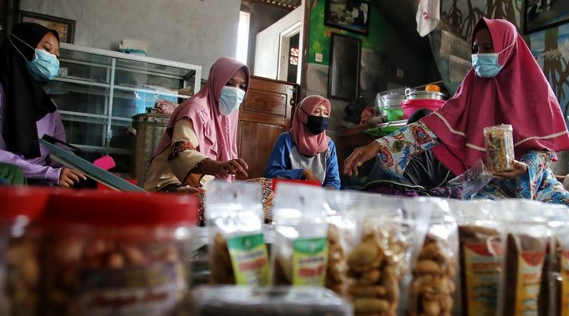 Berbagai Macam Ide Bisnis Sampingan Pasti Untung | Uspace.id Berbagai Macam Ide Bisnis Sampingan Pasti Untung | Uspace.id